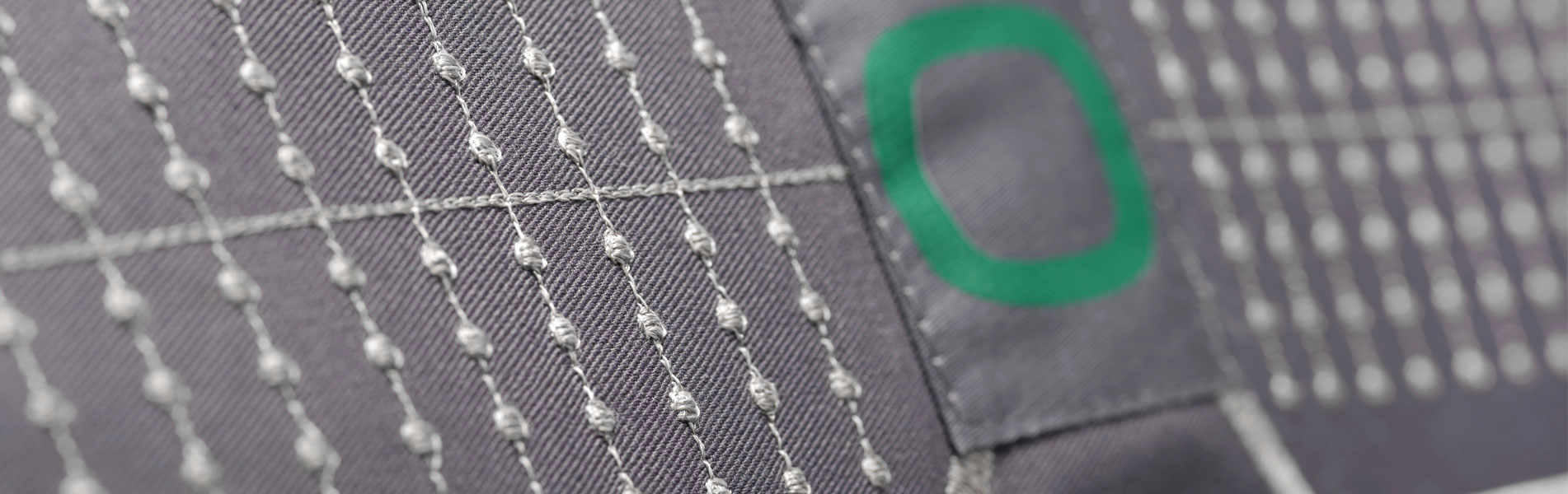 AMANN集团。高级缝纫线和智能纱线。